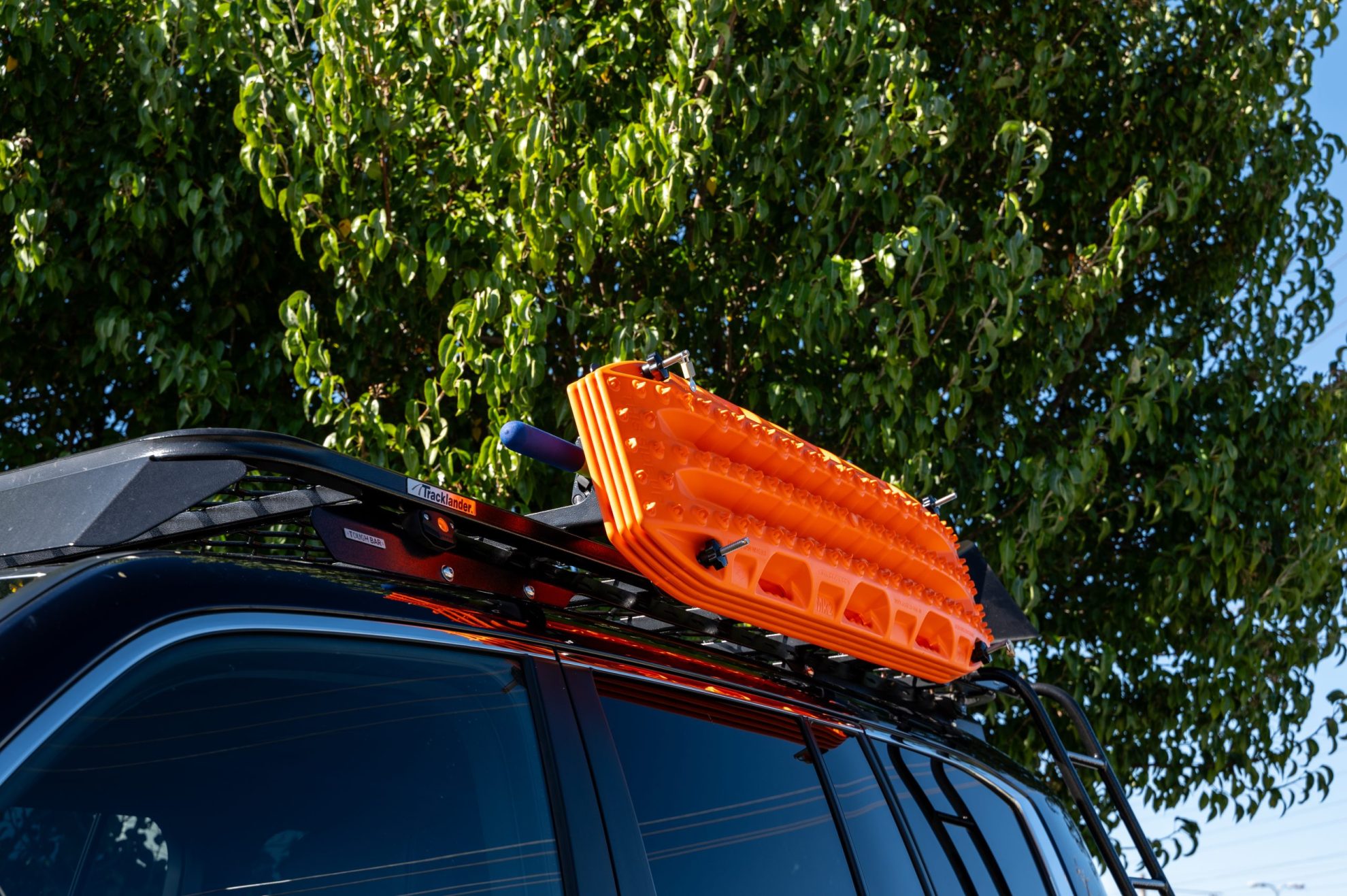 Universal Recovery Track Mounting Kit For Flat Or Side Mount